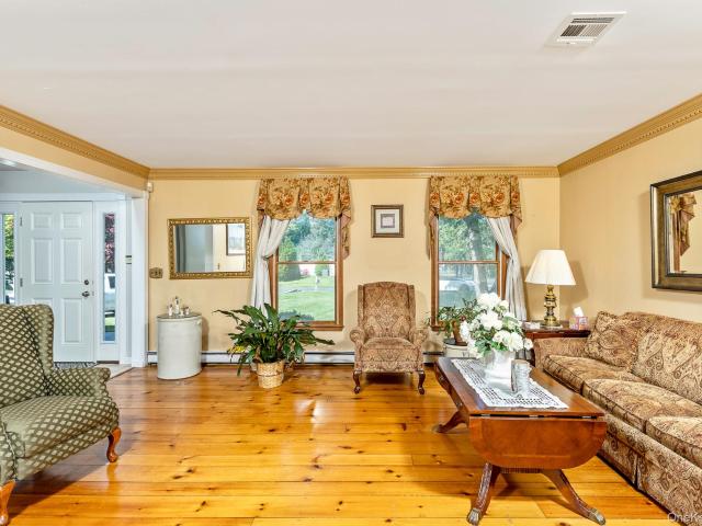 41 Astor Avenue
