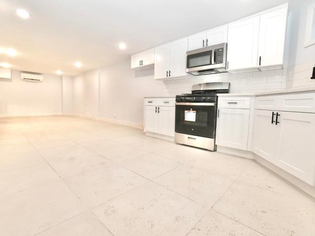 41 Arlington Ave