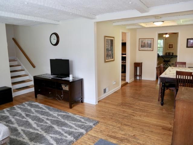 41 Beechwood Rd