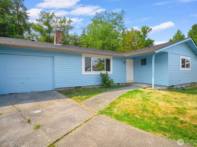 41 Birch Ct, Blaine, WA 98230