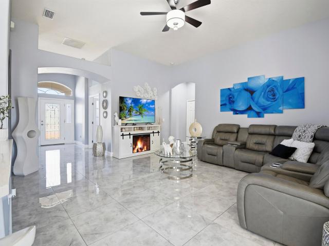 41 Botany Ln, Palm Coast, FL 32137 | MLS #260660 | Compass
