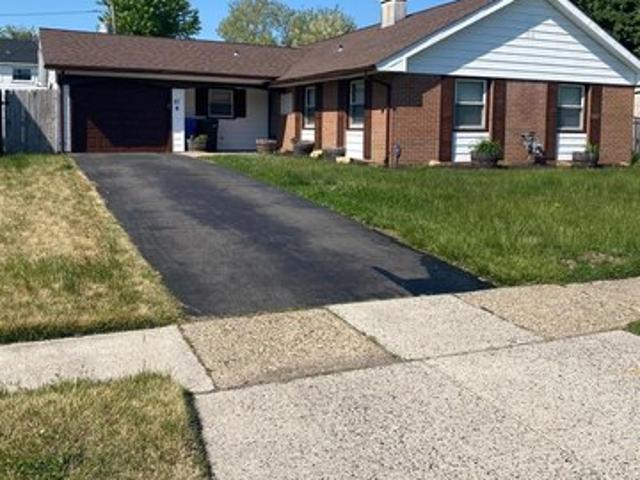 41 Brunswick Ln, Willingboro, NJ 08046