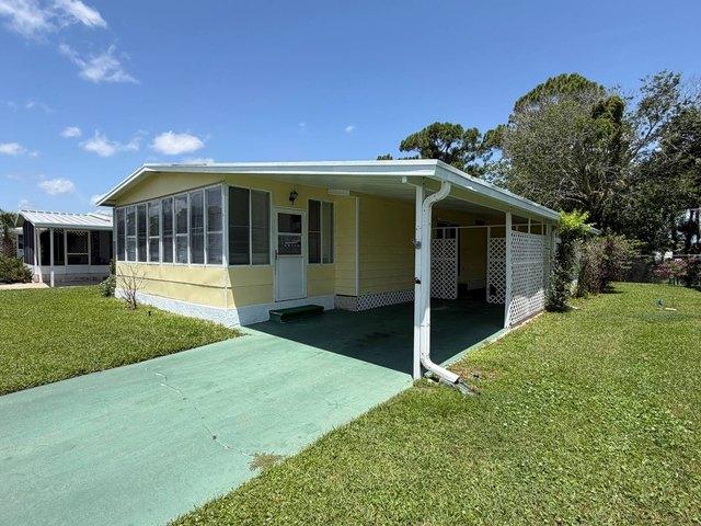 41 Camino Real Dr, Edgewater, FL 32132