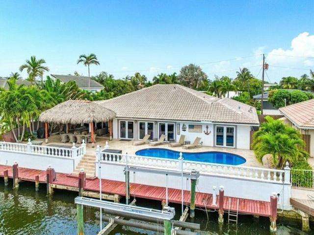 41 Castle Harbor Isle Dr, Fort Lauderdale, FL 33308