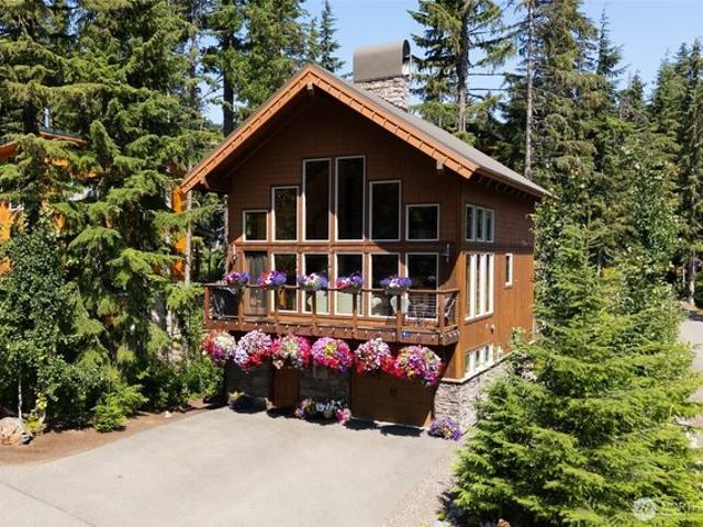41 Cedar Ln, Snoqualmie Pass, WA 98068