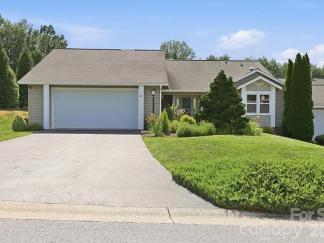 41 Cedarcliff Cir, Asheville, NC 28803