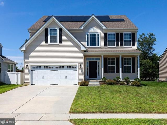 41 Champlain St, Sicklerville, NJ 08081