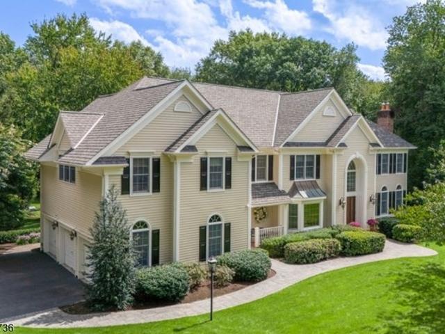 41 Chapin Ln, Bernards Twp, NJ 07931
