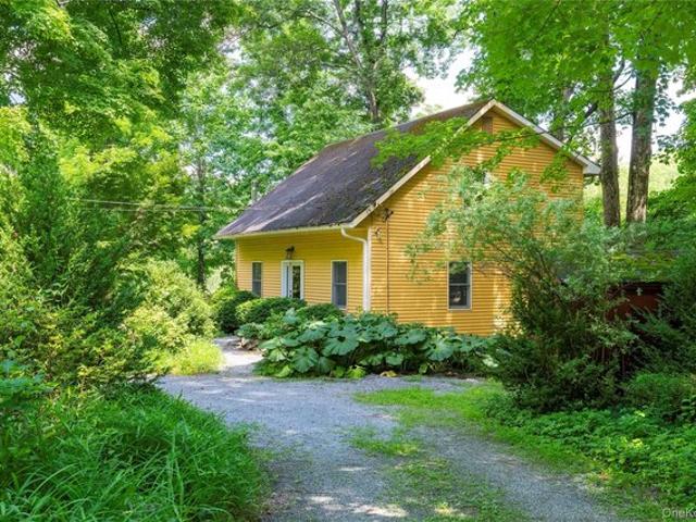 41 Chapman Rd, Garrison, NY 10524