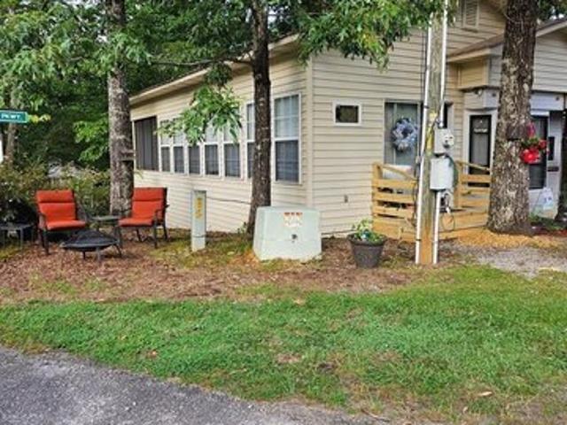 41 Cindy Pkwy, Cleveland, GA 30528