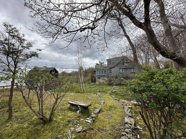 41 Circuit Rd, York, ME 03902