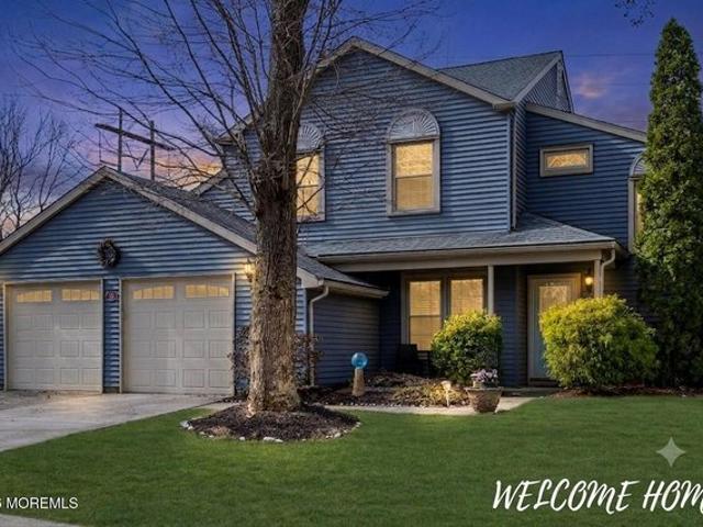 41 Concord Cir, Howell, NJ 07731
