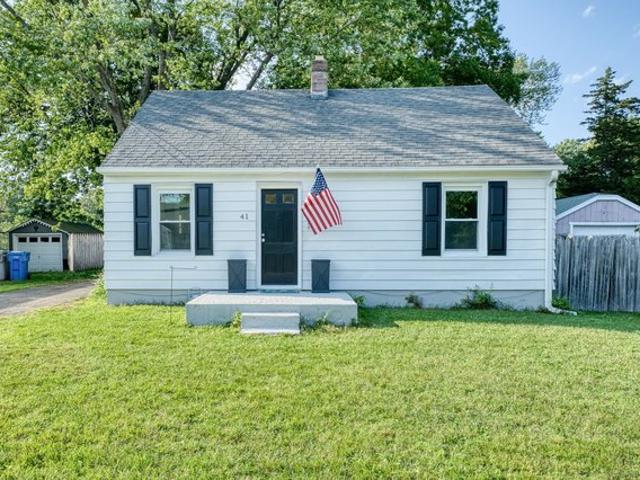 41 E New St, Bristol, CT 06010