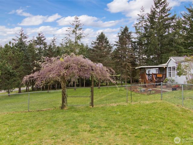 41 E Bay Heights Drive
