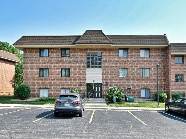 41 E JANATA Boulevard # 1B