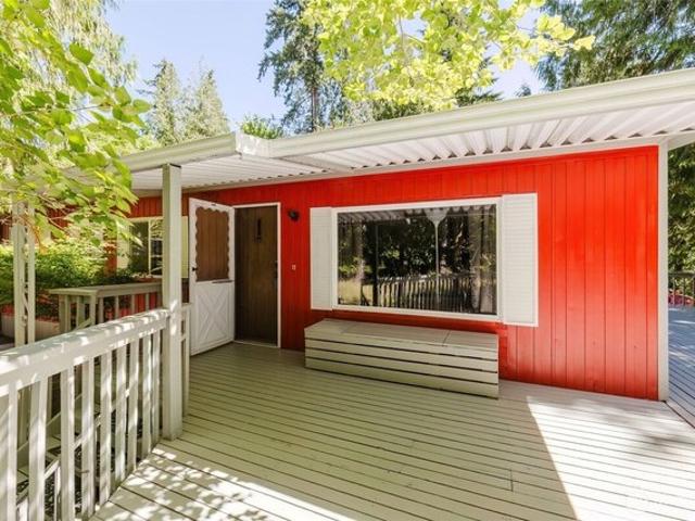 41 E Pickering Pl, Shelton, WA 98584