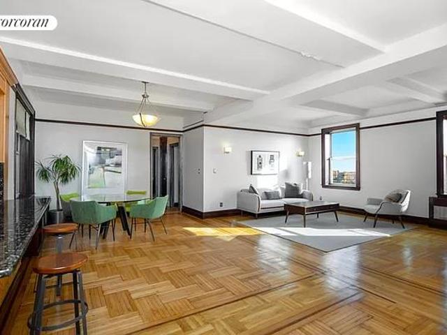 41 Eastern Parkway, Brooklyn, NY