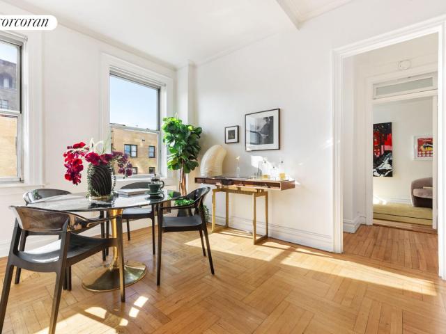 41 Eastern Parkway, Brooklyn, NY
