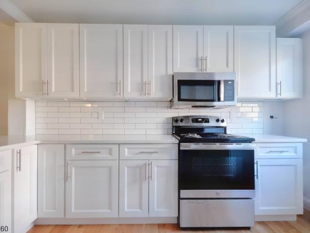 41 Elm St, Unit 1B, Morristown, NJ 07960 | MLS #4013 | Compass