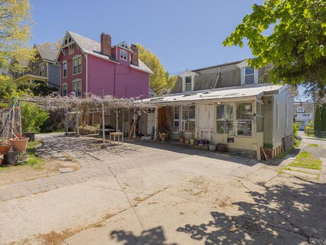 41 Ellis Place