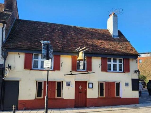 41 Frogmoor, The Bell, High Wycombe, Pub For Sale
