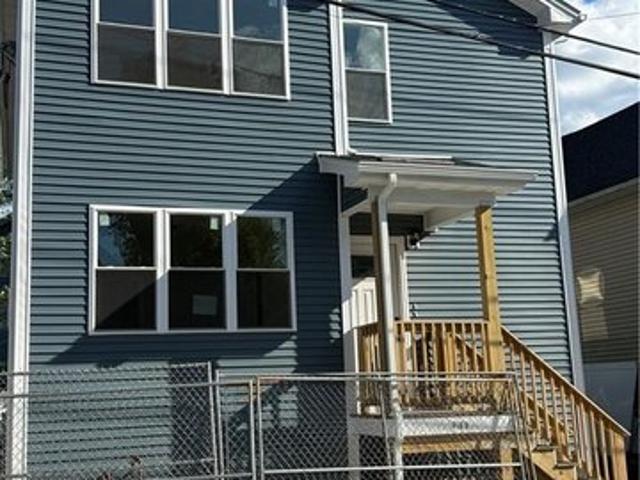 41 Gladstone St, Providence, RI 02905