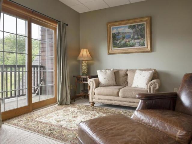 41 Glendale Place, 13 A & B, Gilford, NH 03249