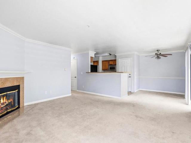 41 Grandview Street 208