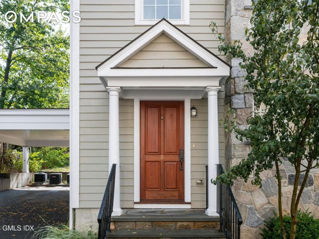 41 Harold St B, Cos Cob, CT