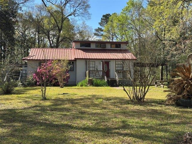 41 Joyce St, Shepherd, TX 77371