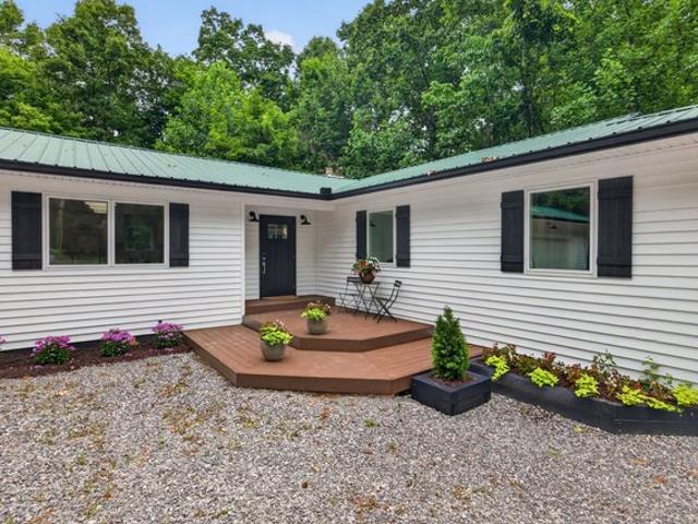 41 Jump off Pl, Monterey, TN 38574