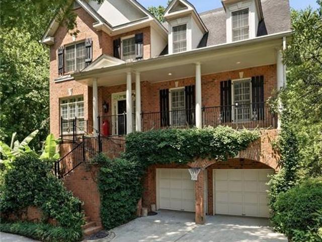41 Kenmare Hall NE