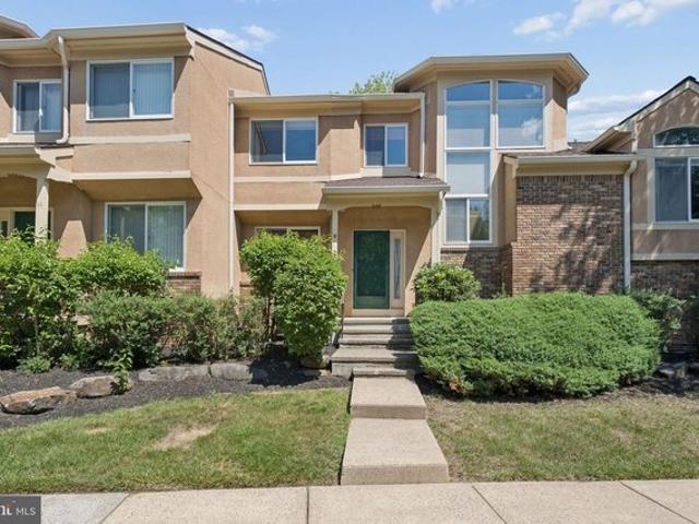 41 Kingsland Cir, Monmouth Junction, NJ 08852