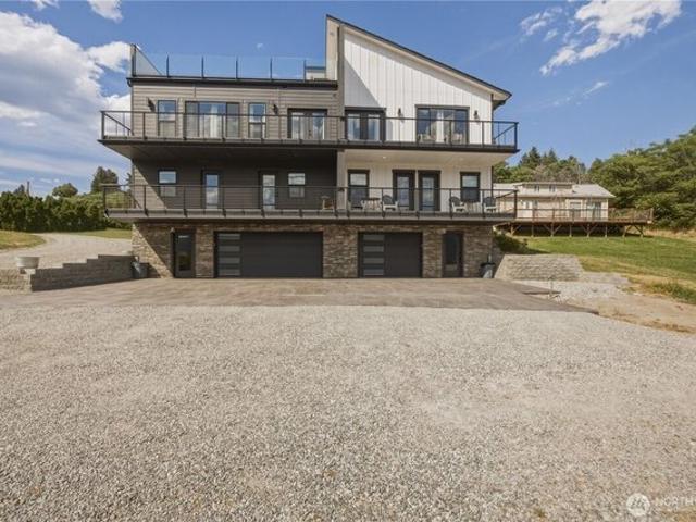 41 Kokanee Ln Unit B, Manson, WA 98831