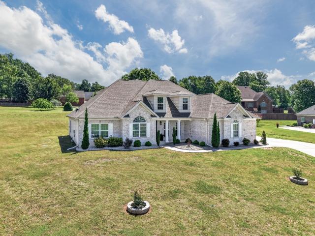 41 Knotting Hill Dr