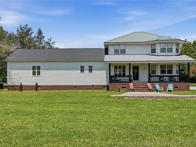 41 Lenors Dr, Lumberton, NC 28360