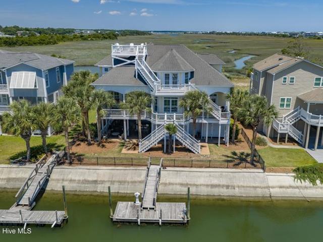 41 Lee St, Ocean Isle Beach, NC 28469