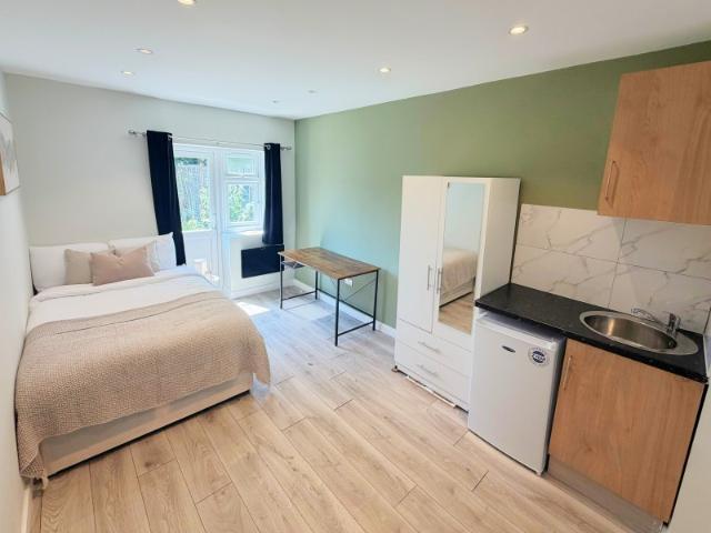 41 Lime Grove, Guildford 1 bedroomProperty for lettings Seymours