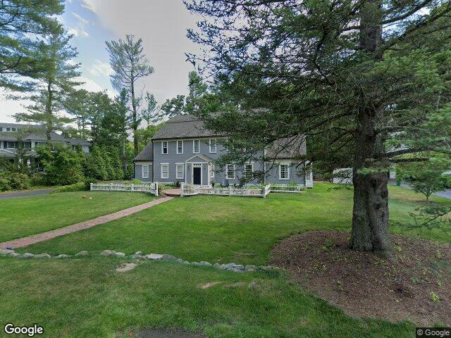 41 Longmeadow Rd, Wellesley, MA 02482