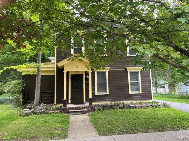 41 Maple Avenue