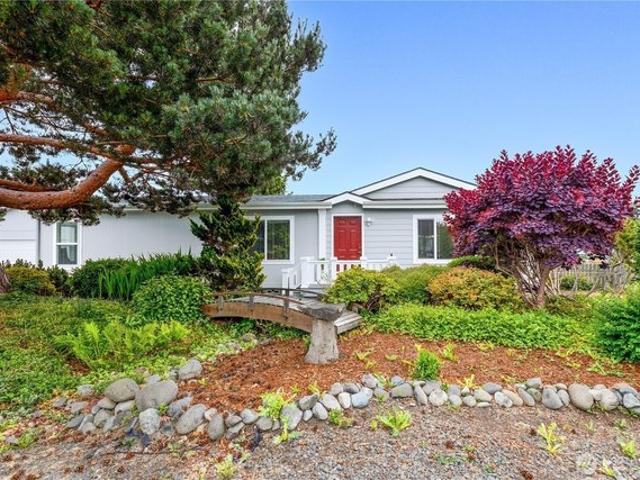 41 Marian Way, Sequim, WA 98382