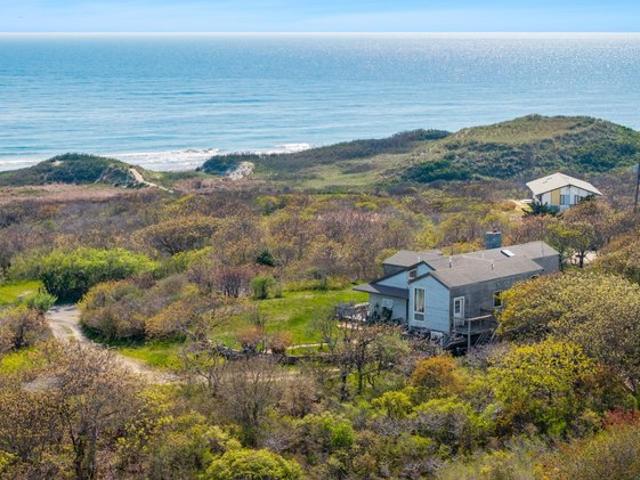 41 Moshup Trl, Aquinnah, MA 02535