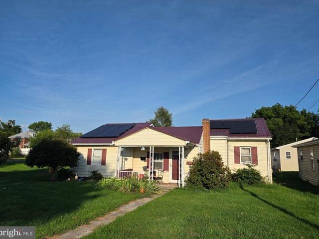 41 N Allison St, Greencastle, PA 17225