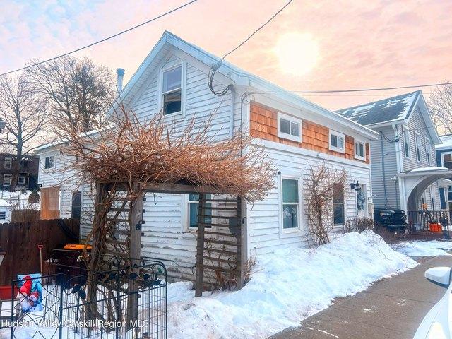 41 N Franklin St, Athens, NY 12015