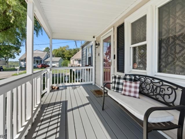 41 N Riverview Rd