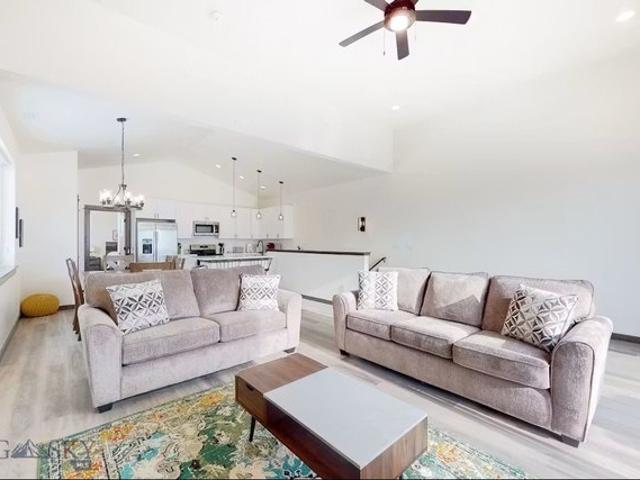 41 N Shore Dr Apt 4, Belgrade, MT 59714