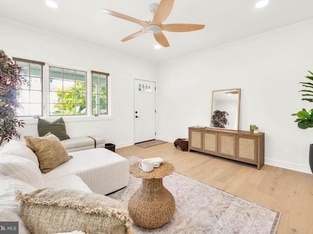 41 N Spring Garden Street