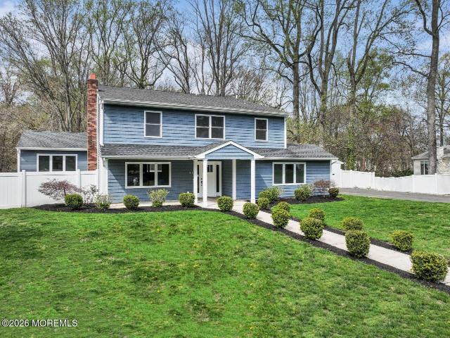 41 Nautilus Drive W