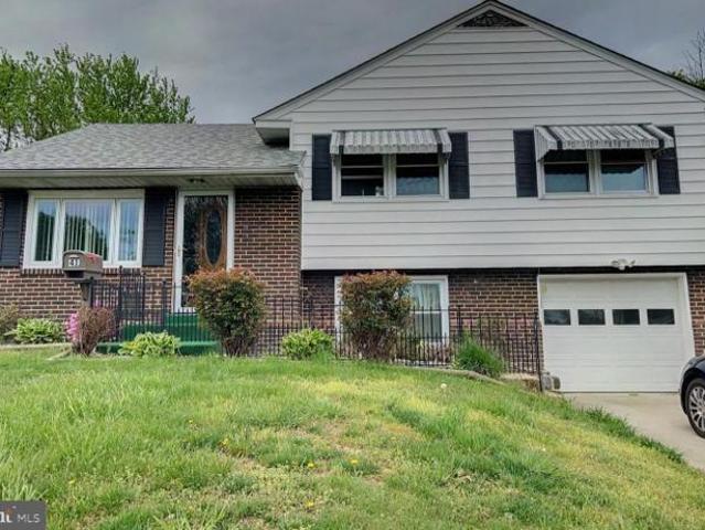 41 Norman Allen St, Elkton, MD 21921