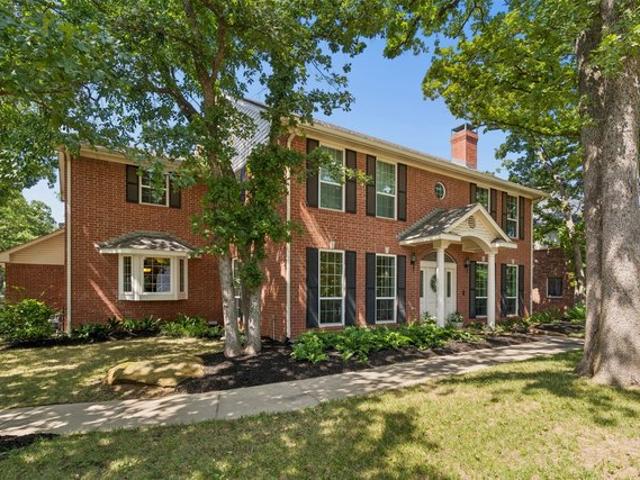 41 Oak Forrest Cir, Denton, TX 76210